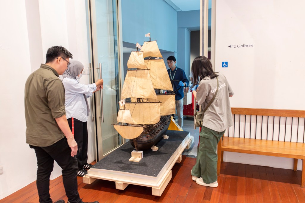 From Asia to the Americas – 水の家